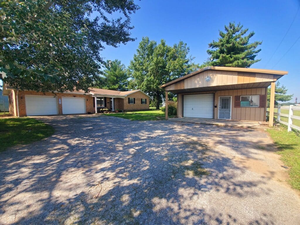 Residential - Fretwell Real Estate